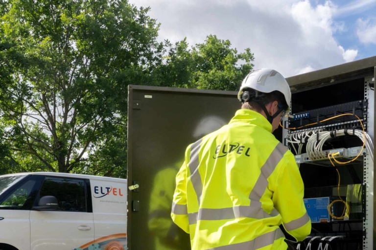 Hvad laver vi i Eltel? – Eltel Networks